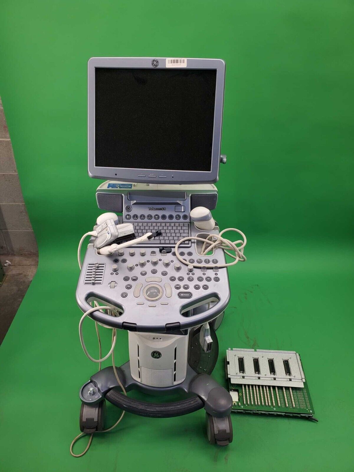 GE Voluson S8 Ultrasound Machine | Ultrasound Machines - Guide & Reviews