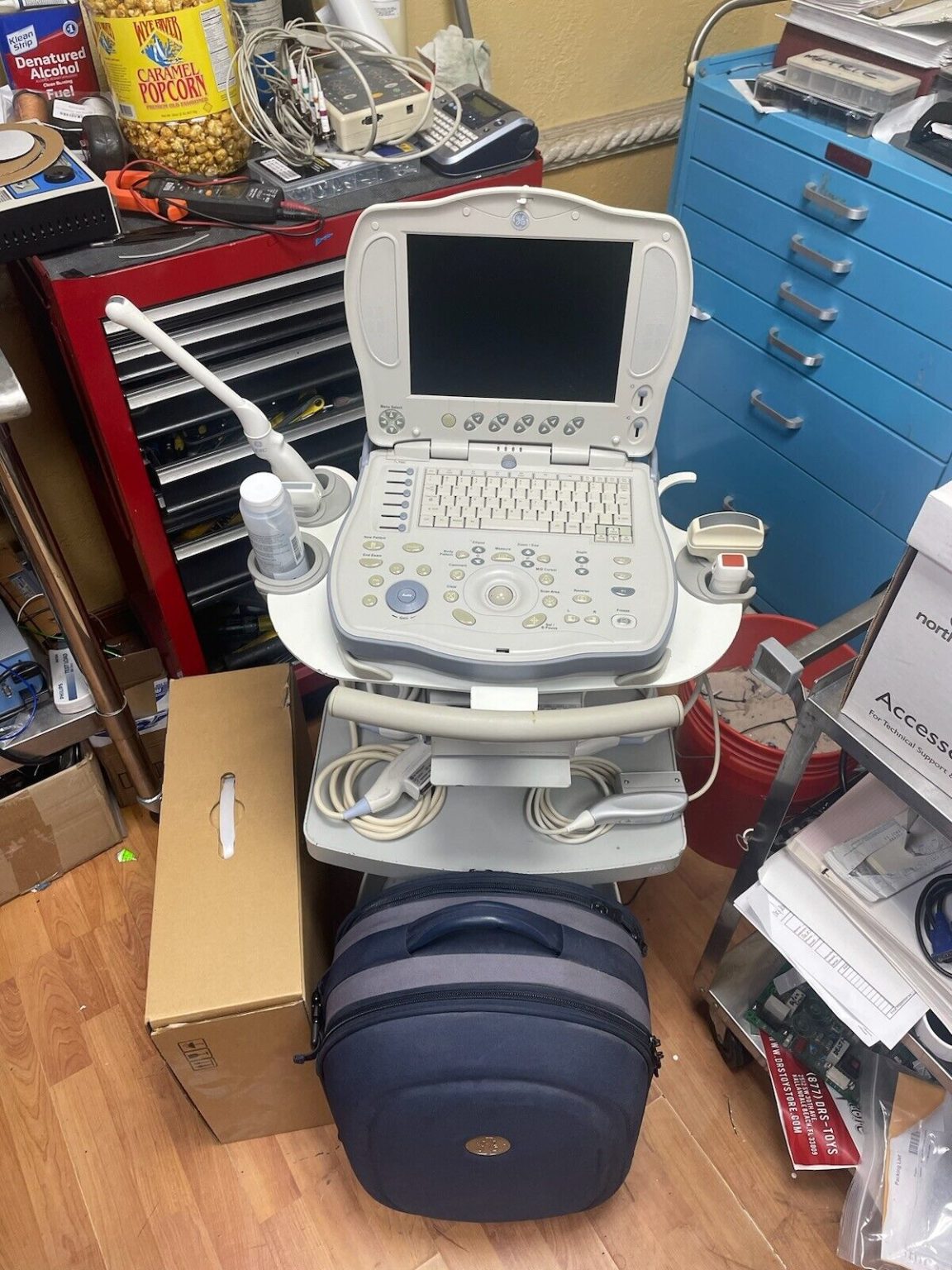 GE LOGIQ BOOK XP PORTABLE ULTRASOUND MACHINE With 4 PROBES, PRINTER ...